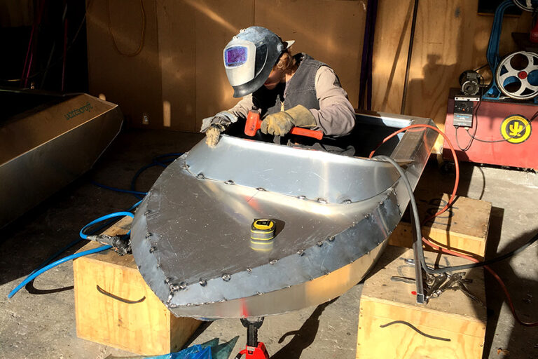 Wattscraft | NZ Jet boat hull kit-sets